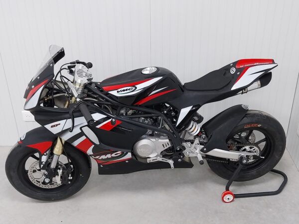 Mini GP VMC 12″ 160cc FF-11 – ART Mini GP